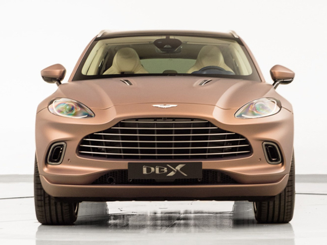 阿斯顿·马丁DBX